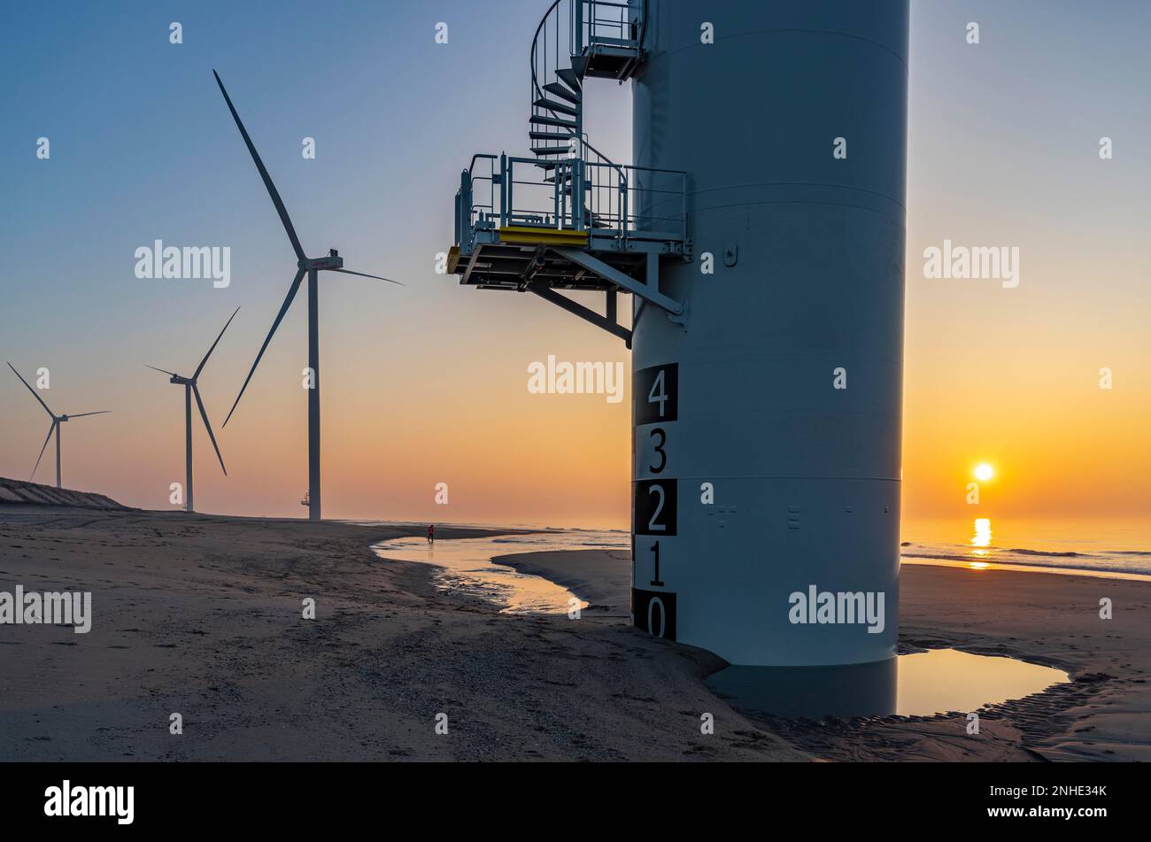 ENECO wind farm on the dyke around the port Maasvlakte 2, 22 wind ...