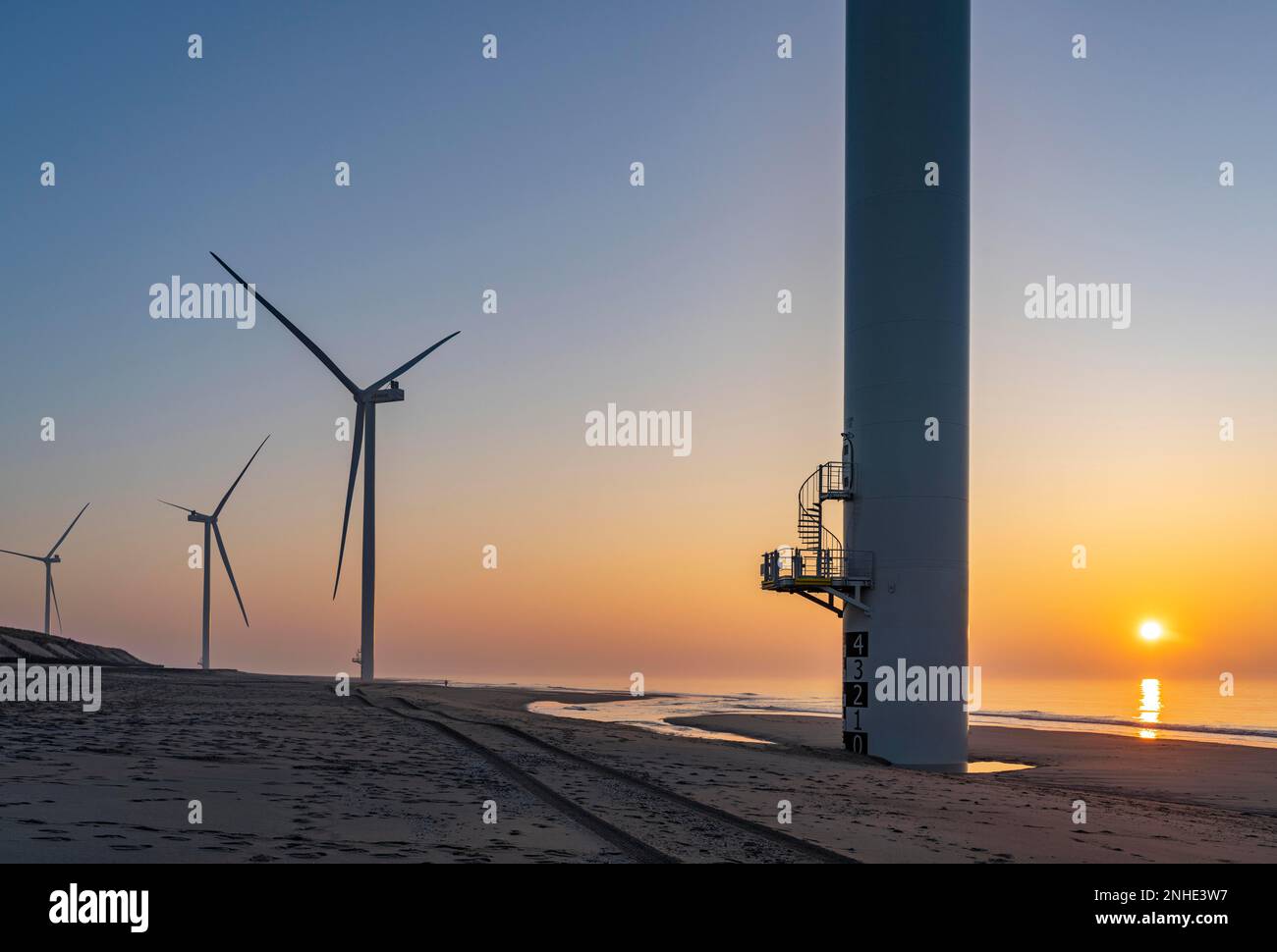 ENECO wind farm on the dyke around the port Maasvlakte 2, 22 wind ...