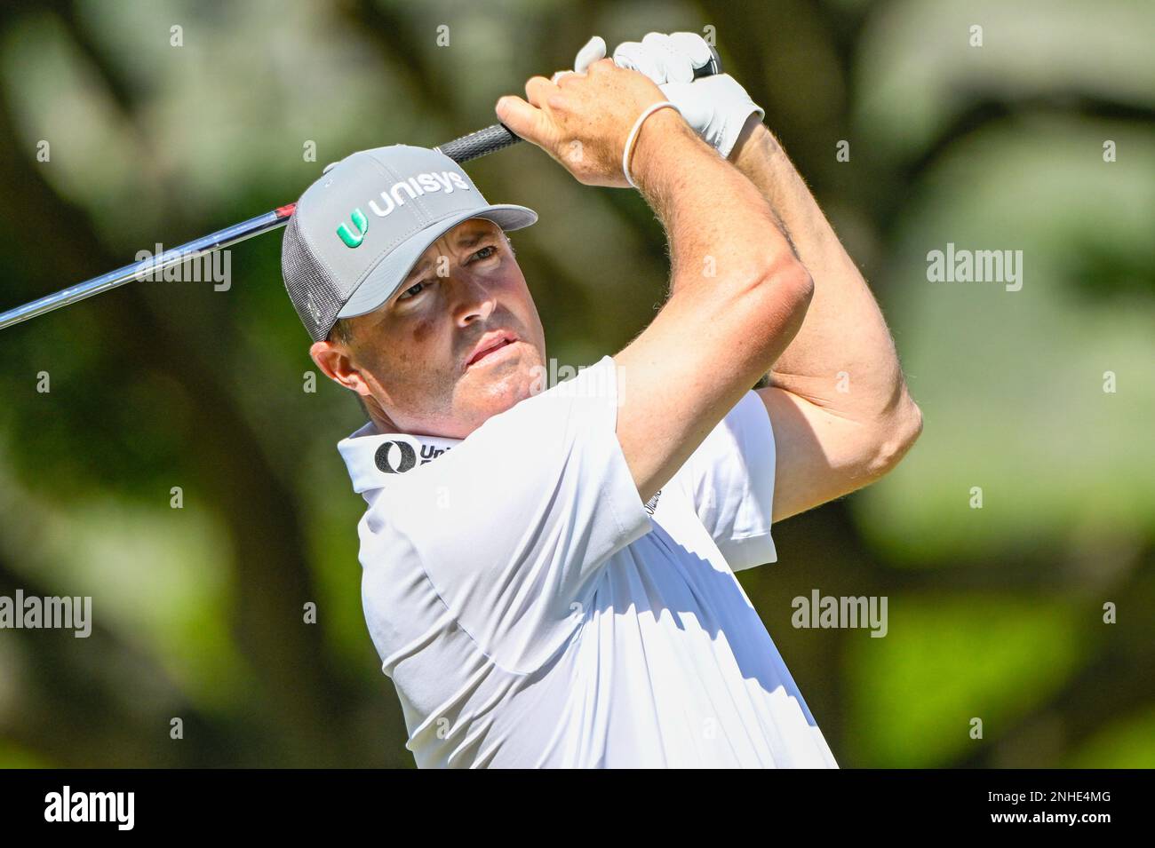 HONOLULU, HI - JANUARY 12: Ryan Palmer (USA) watches his tee shot on 11 during Rd1 of the Sony ...