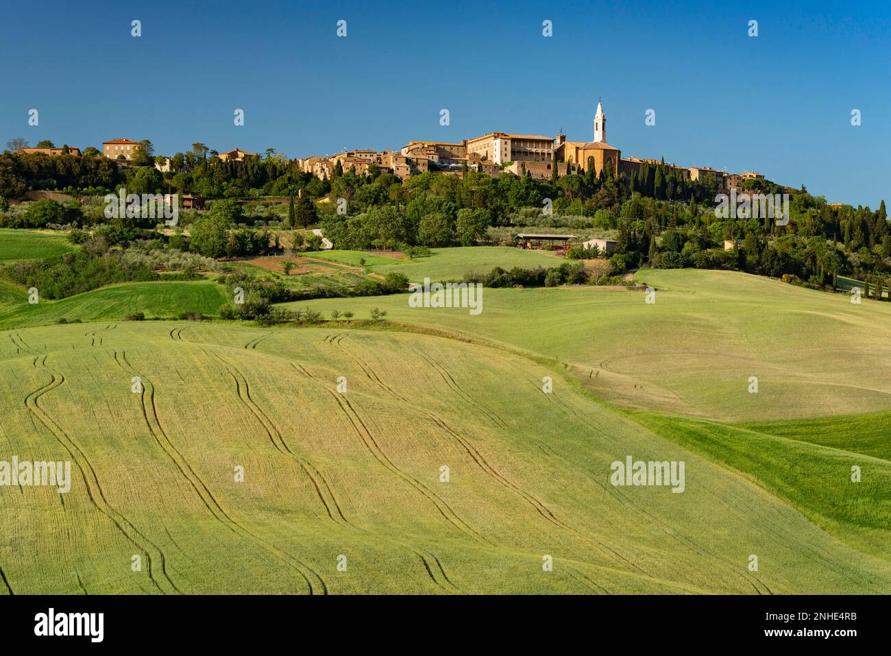 Landscape around Pienza, Val dOrcia, Orcia Valley, UNESCO World ...