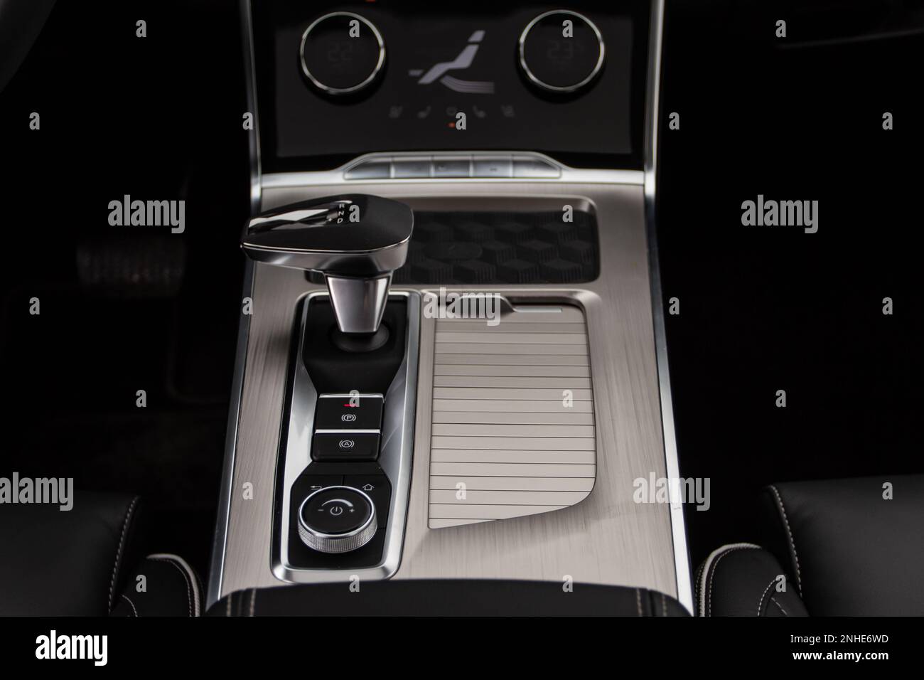 Modern automatic gearbox. Close up of the gearbox transmission handle ...