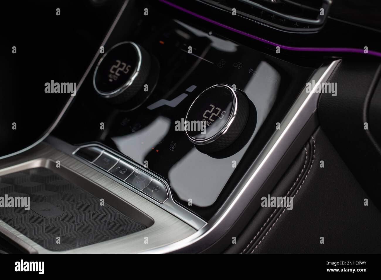 Climate control system hi-res stock photography and images - Alamy