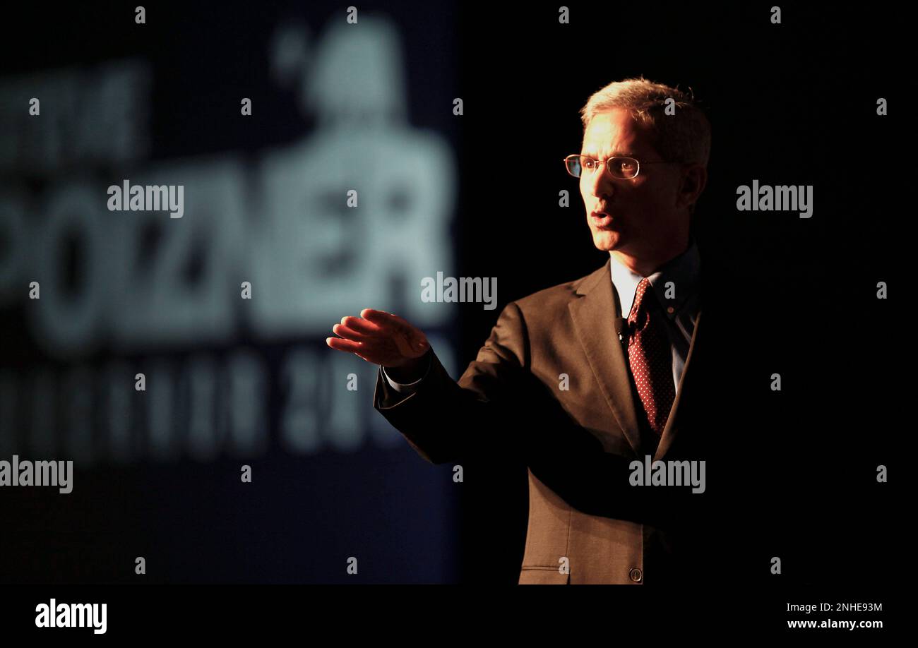 California Gubernatorial candidate Steve Poizner addresses the ...