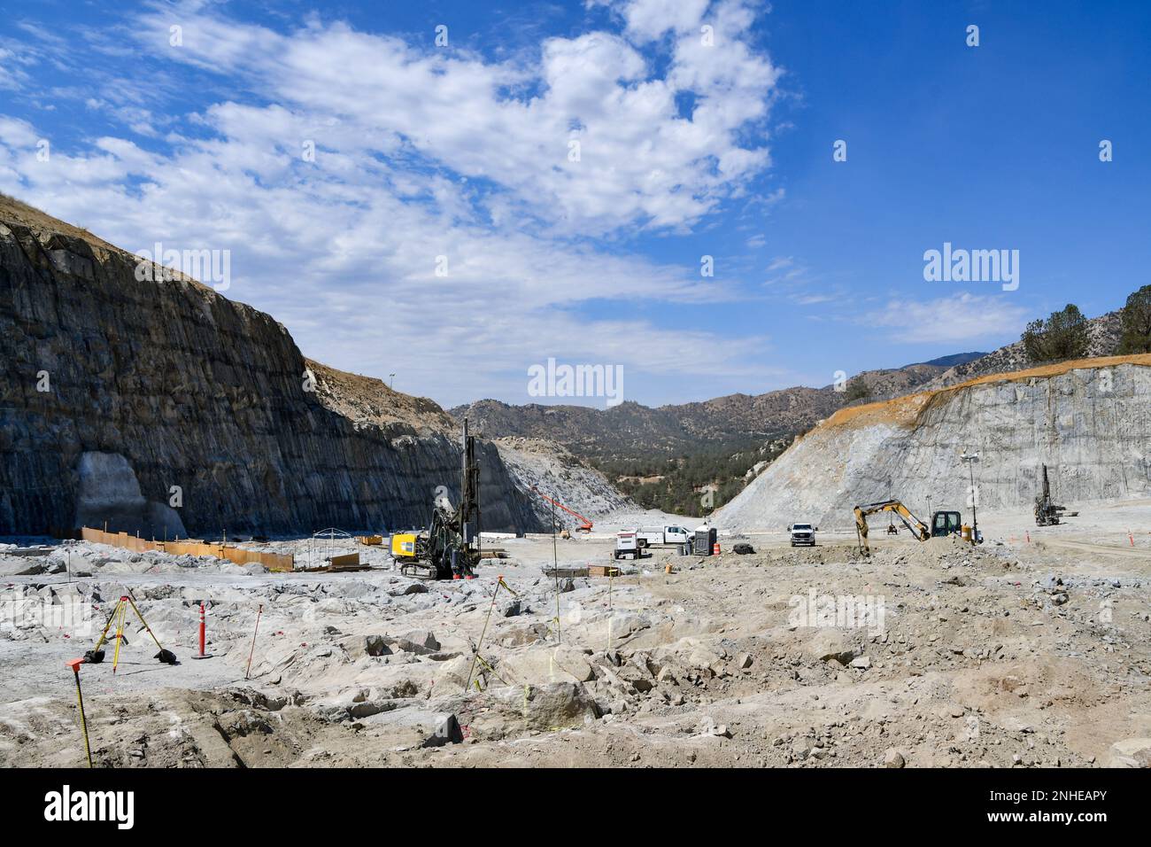 Crews with the U.S. Army Corps of Engineers Sacramento District ...