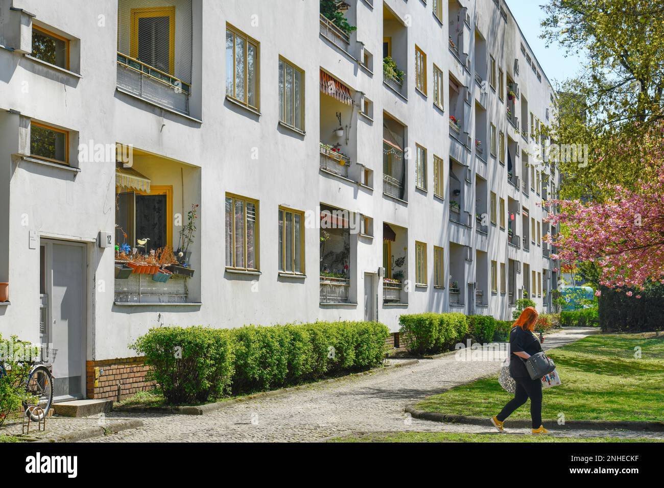 Panzerkreuzer residential building, by Hans Scharoun, Jungfernheideweg ...