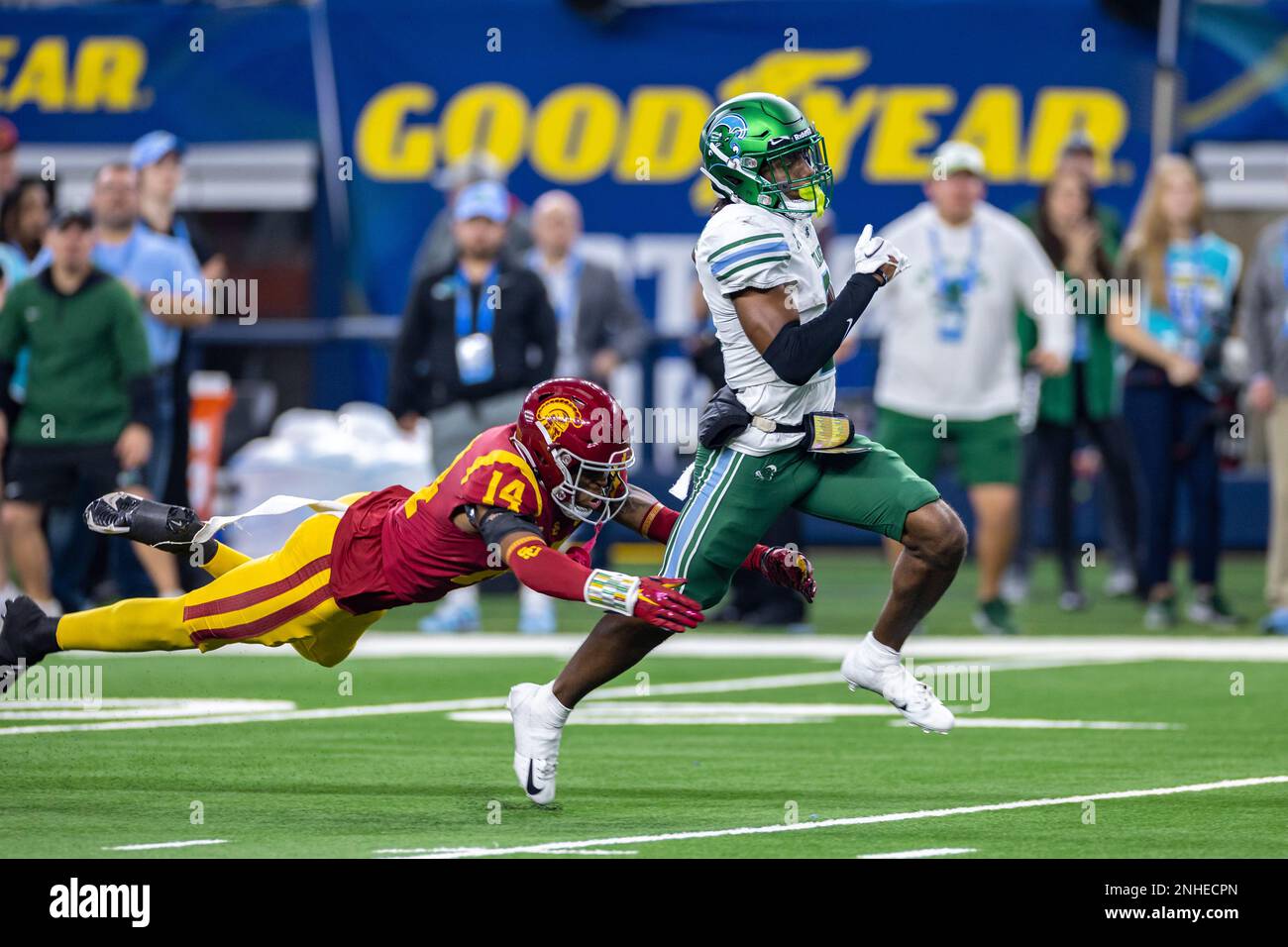 ARLINGTON, TX - JANUARY 02: Tulane Green Wave wide receiver Duece Watts ...
