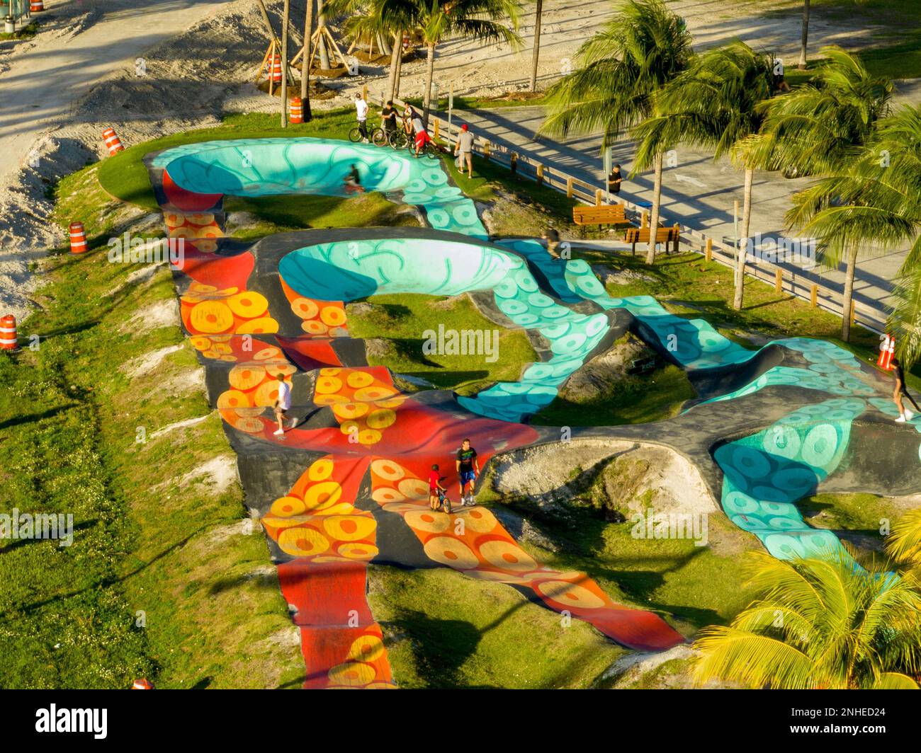 Miami Beach, FL, USA - February 17, 2023: Aerial photo push or skate ...