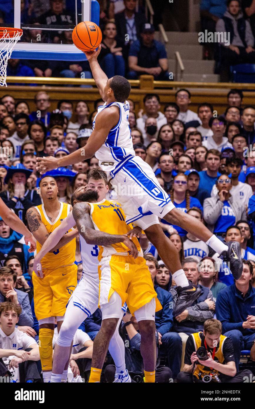 January 11, 2023: Pittsburgh Panthers guard Jamarius Burton (11) draws ...