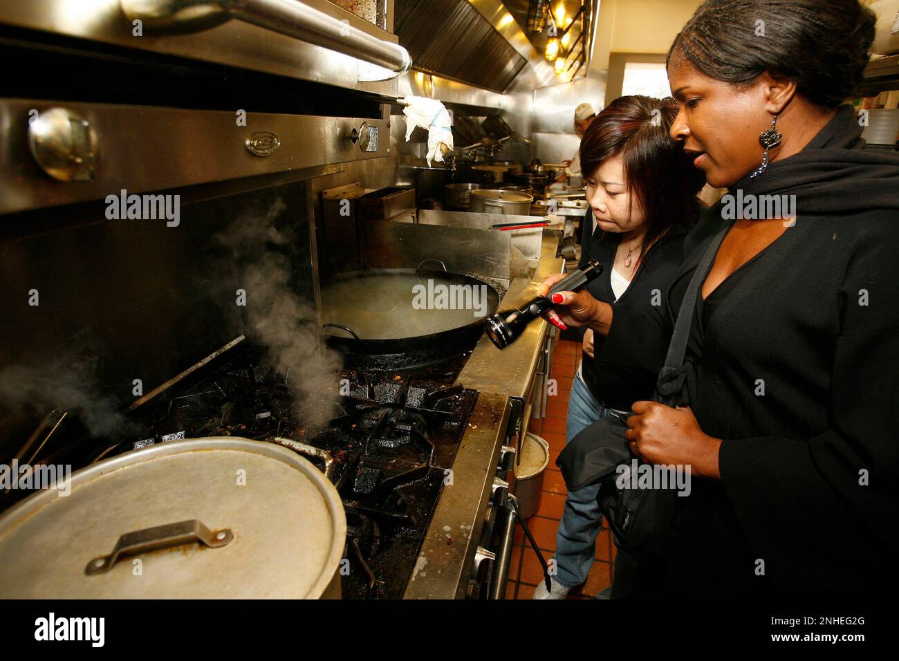 inspect31 065 mac.jpg Jackie goes over some points about the cooking ...