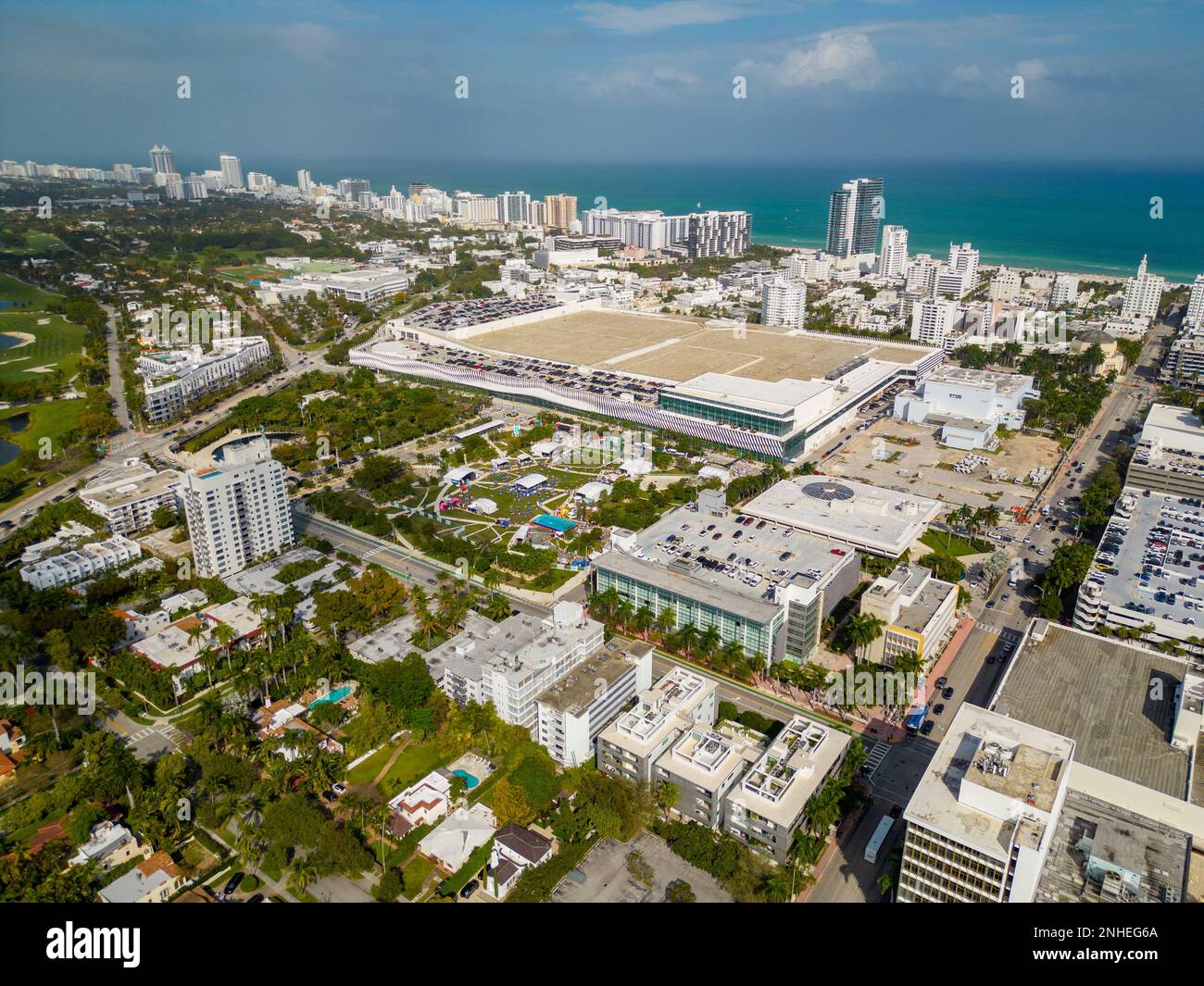 Miami convention center aerial hi-res stock photography and images - Alamy