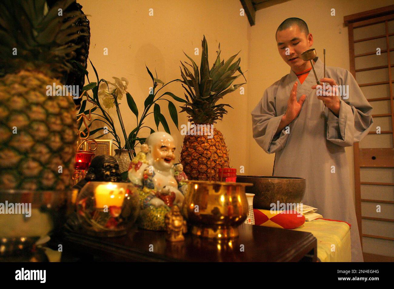 shaolin7 424 mac.jpg Shi ChangJun leads the evening chants. Shaolin ...