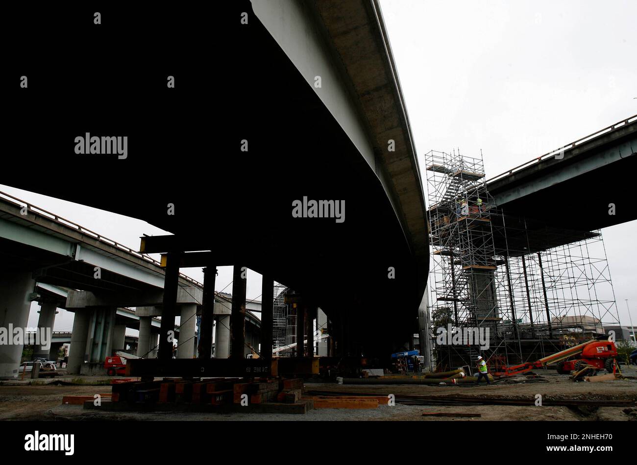 maze watch 033 mac.jpg Daily look at the reconstruction of the I-580 ...