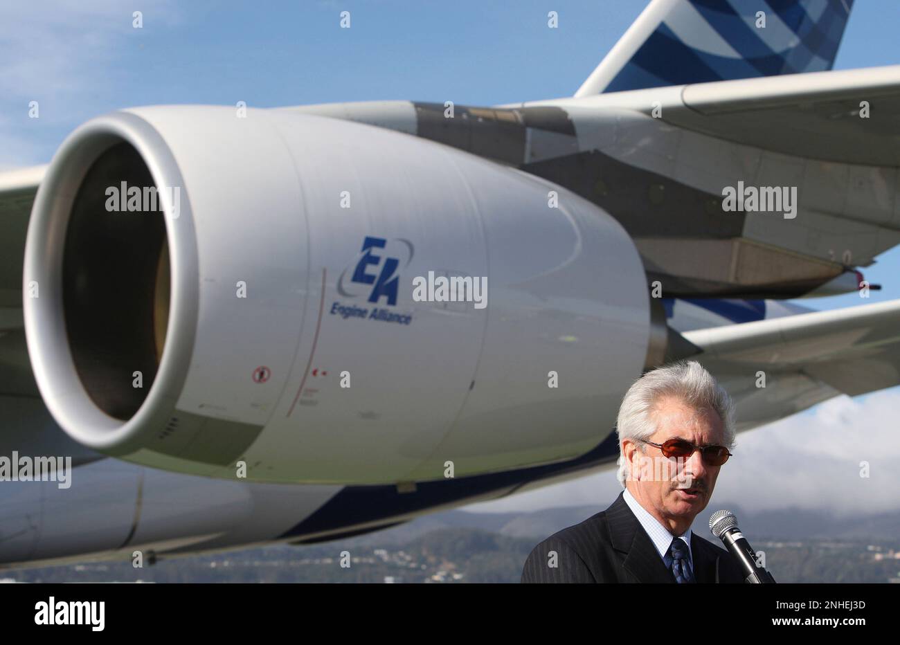 a380 227 mac.jpg Barry Eccleston, President and CEO of Airbus Americas ...