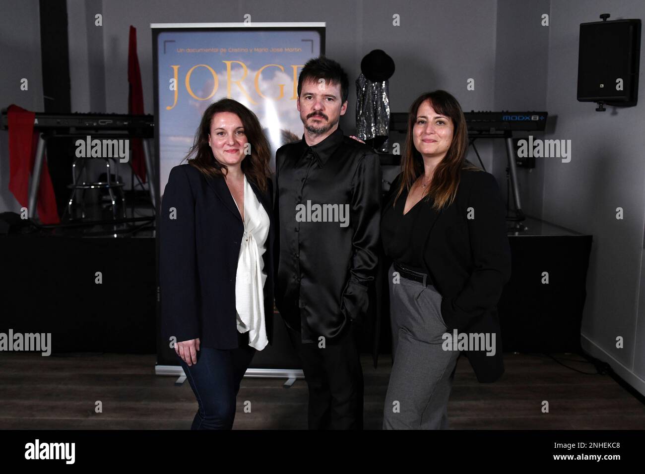 The directors of the documentary Cristina Martín (l) and Maria José ...