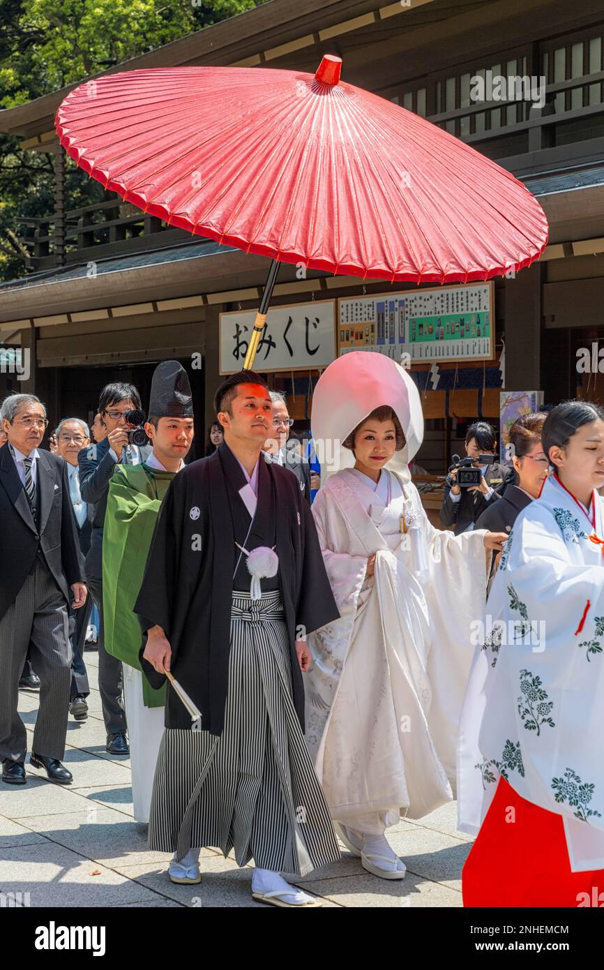 Tokyo Japan. Traditional wedding ceremony at Meiji Jingu Shinto shrine ...