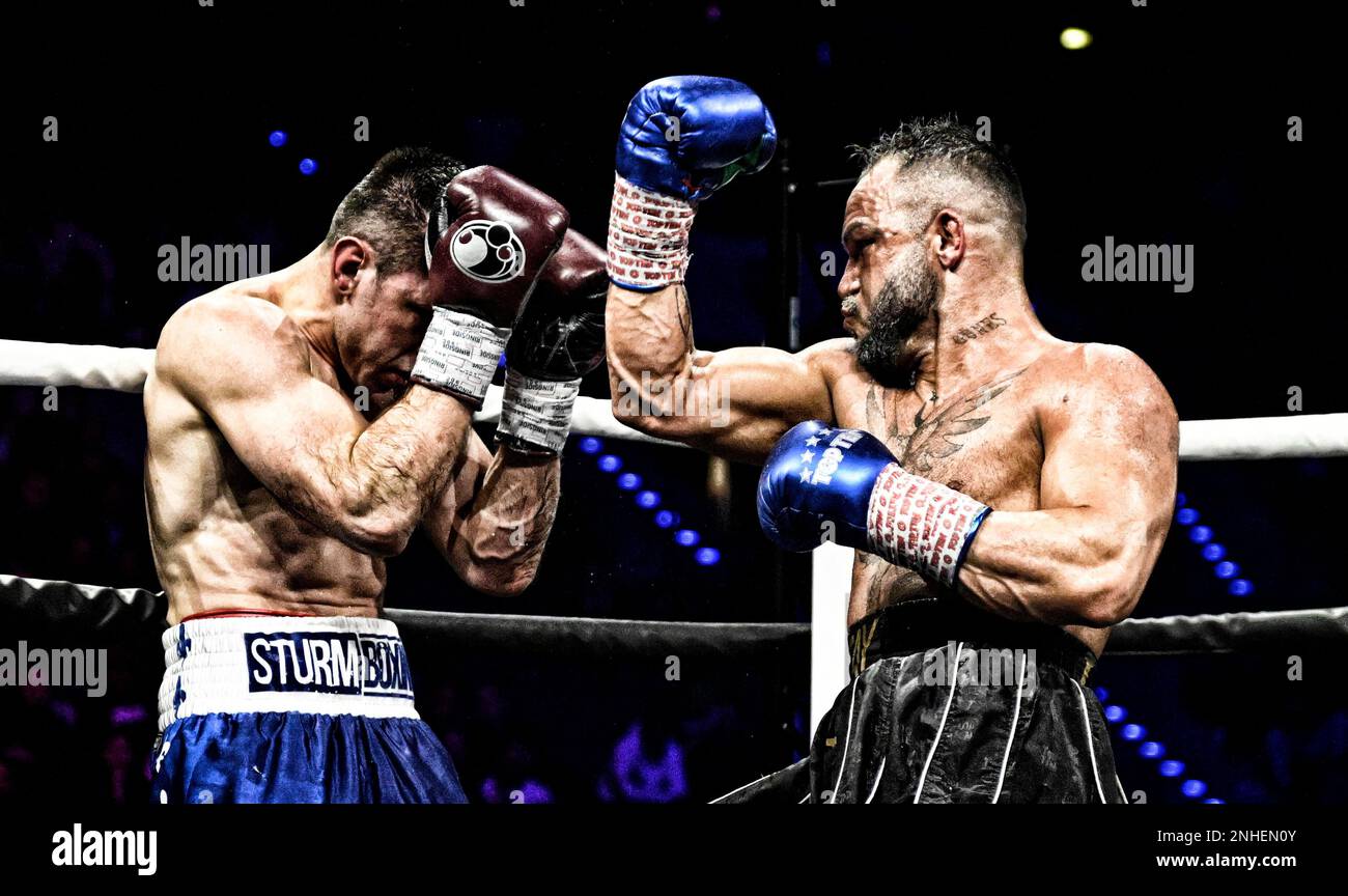 Boxing, Felix Sturm GER (blue trousers) vs Suekrue Altay TUR (black ...