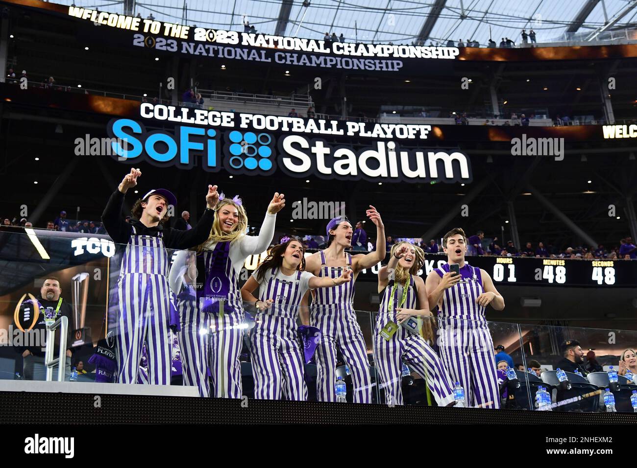 INGLEWOOD, CA - JANUARY 09: TCU fans celebrate together before the ...