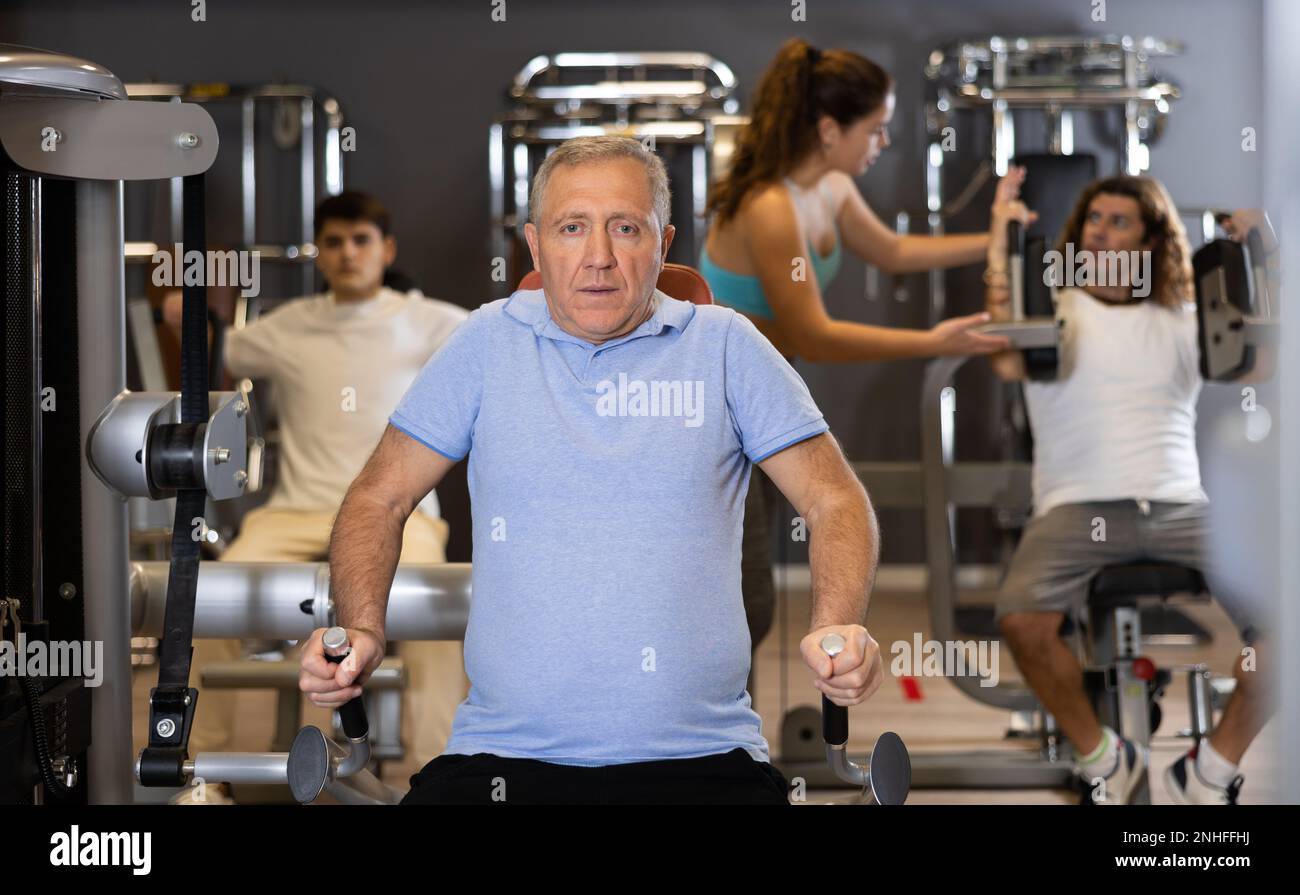 Gym man canadian hi-res stock photography and images - Alamy