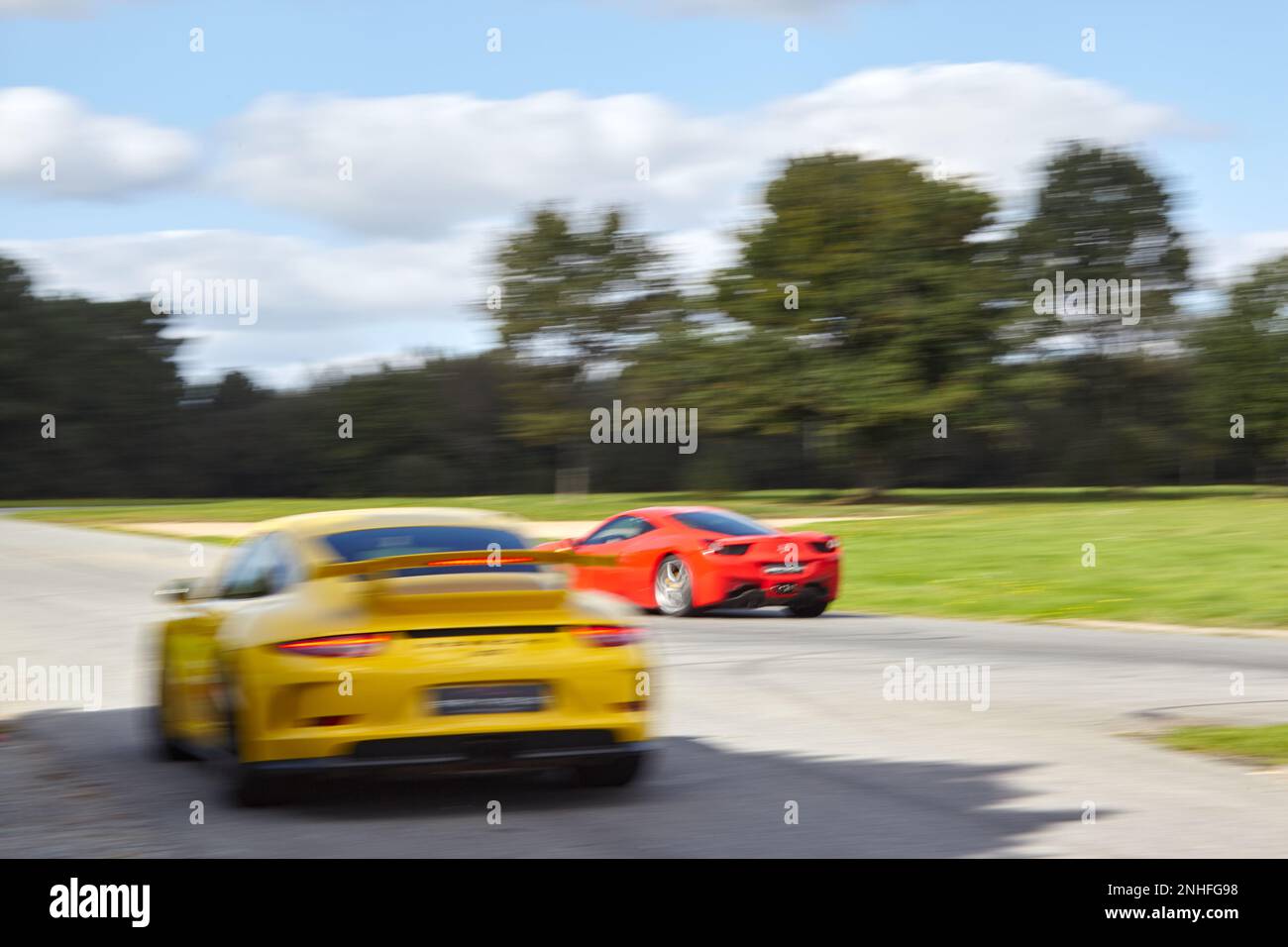 Ferrari f40 racing car hi-res stock photography and images - Alamy