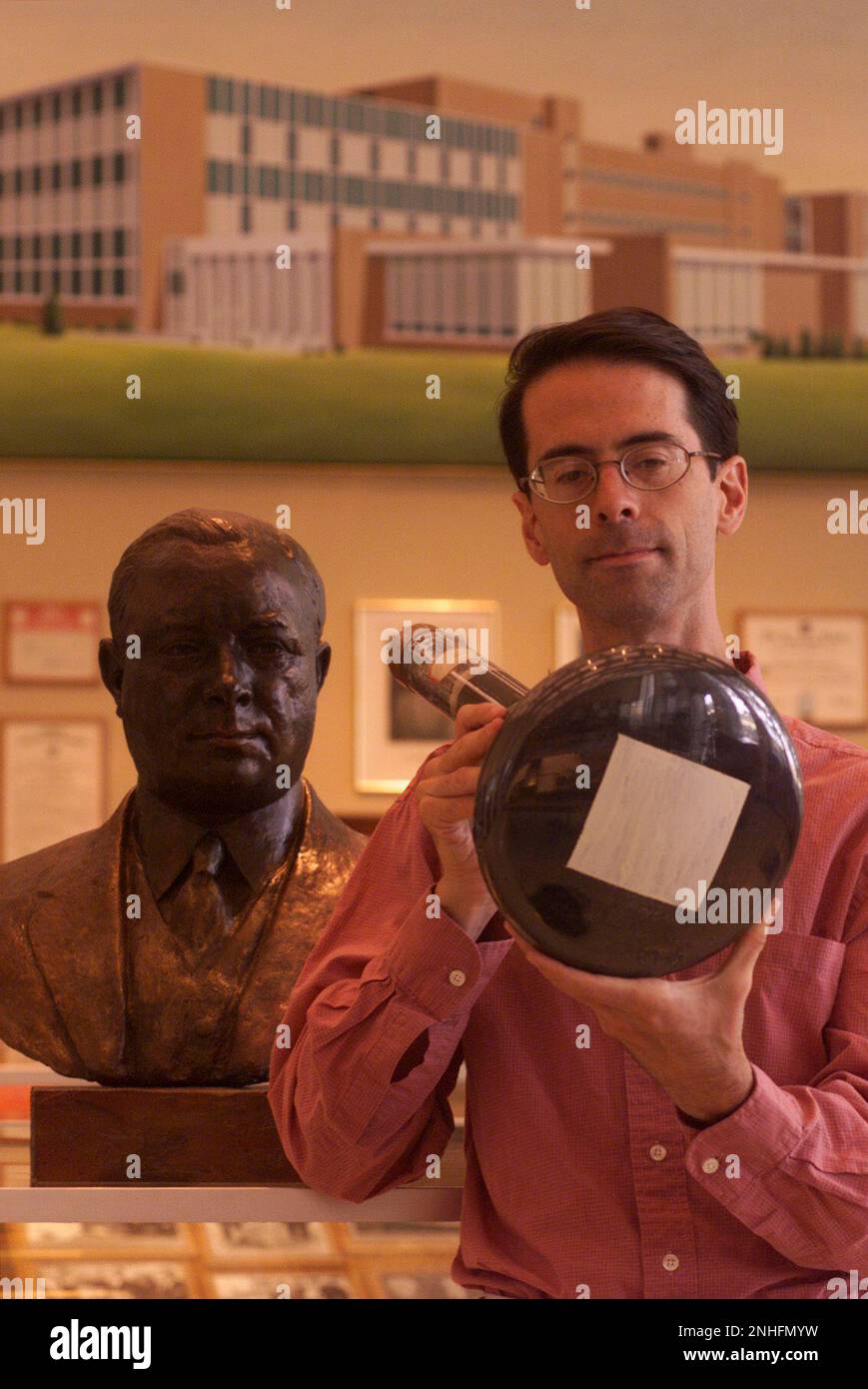 TVVALLEY02 D-C-27JUL99-BU-MAC The group of companies that are making ...