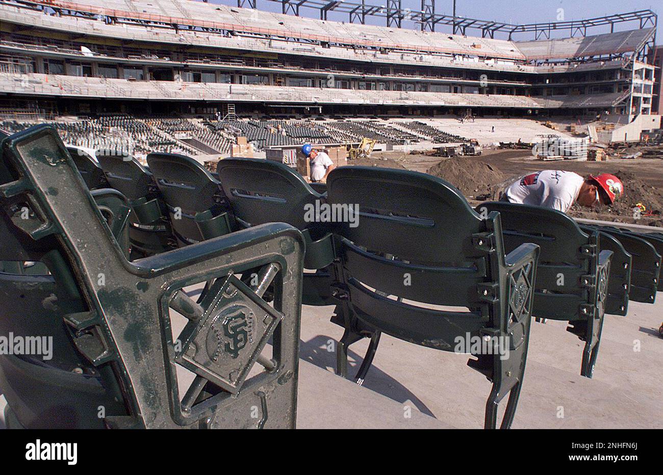 BALLPARK 6-C-20OCT99-MN-MAC The construction of Pacific Bell Ballpark ...