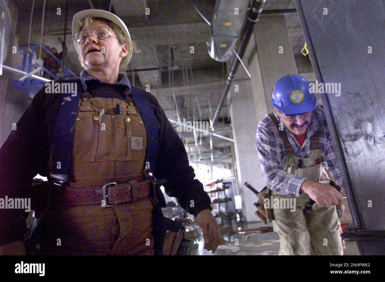 BALLPARK 3/C/20JAN99/MN/MAC The construction of Pacific Bell Ballpark ...