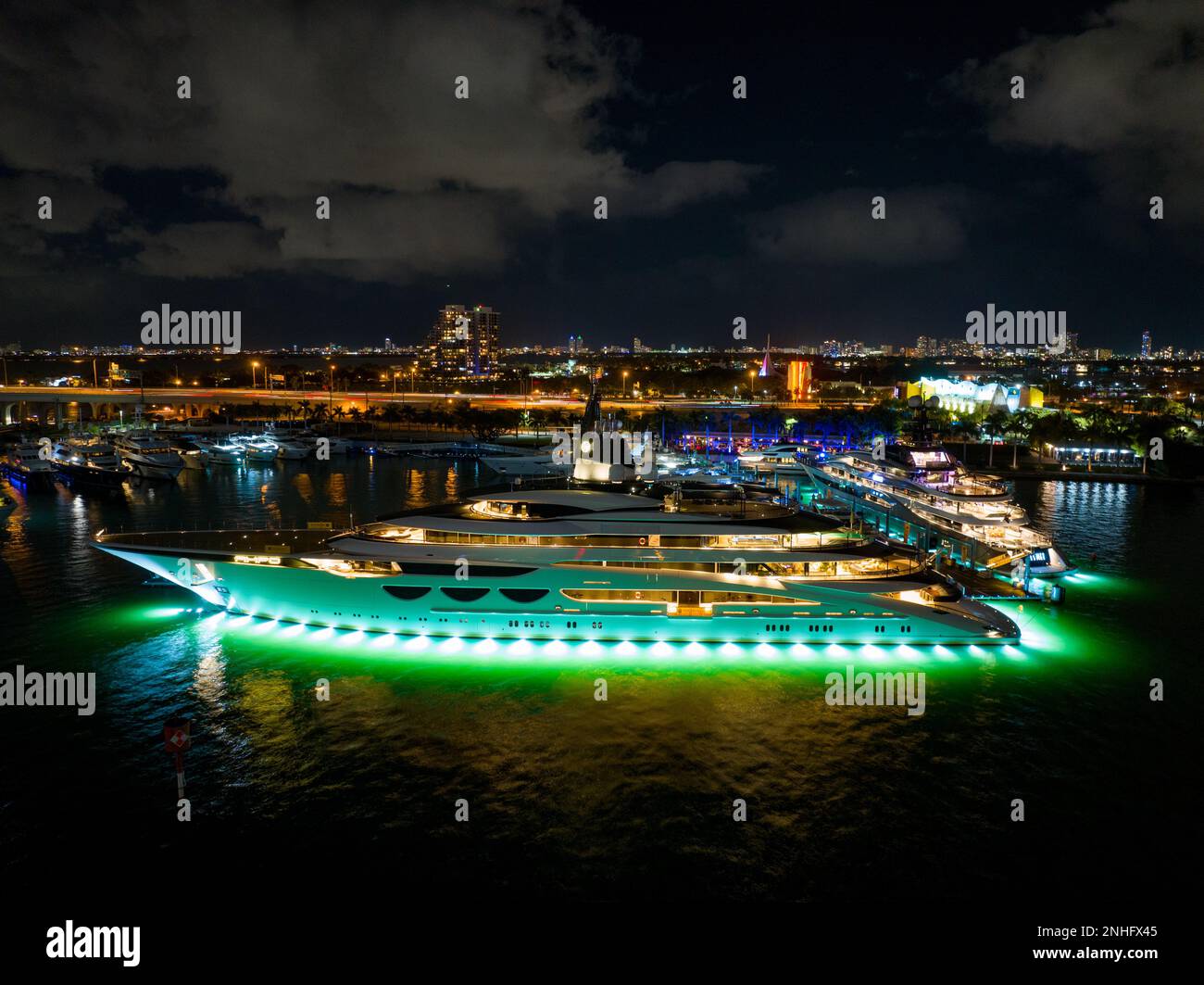 Ahpo hi-res stock photography and images - Alamy