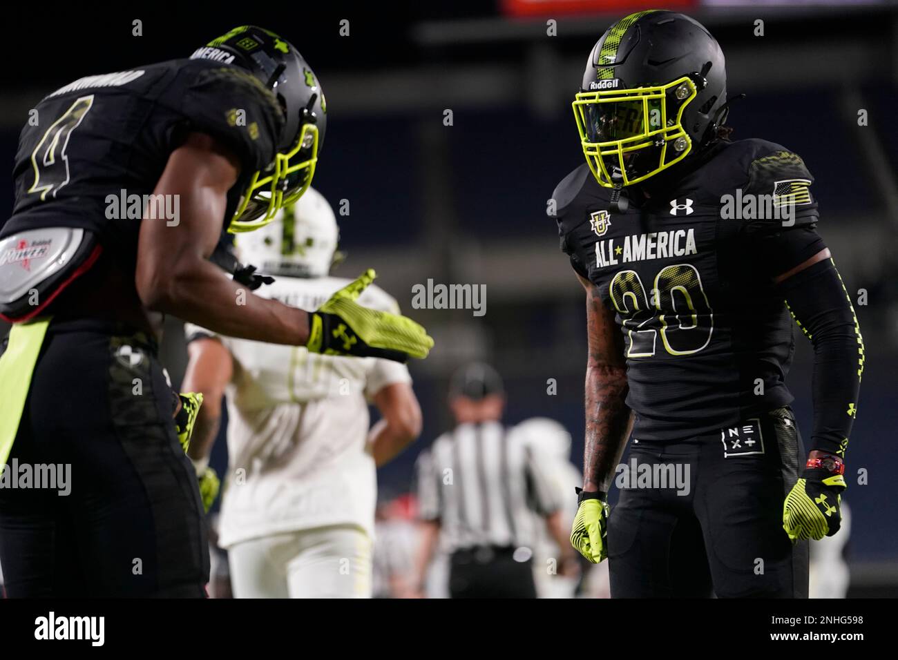 ORLANDO, FL - JANUARY 03: Team Phantom defensive back Elijah Palmer (20 ...