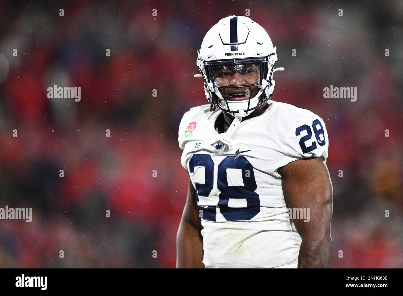 PASADENA, CA - JANUARY 02: Penn State Nittany Lions defensive tackle ...