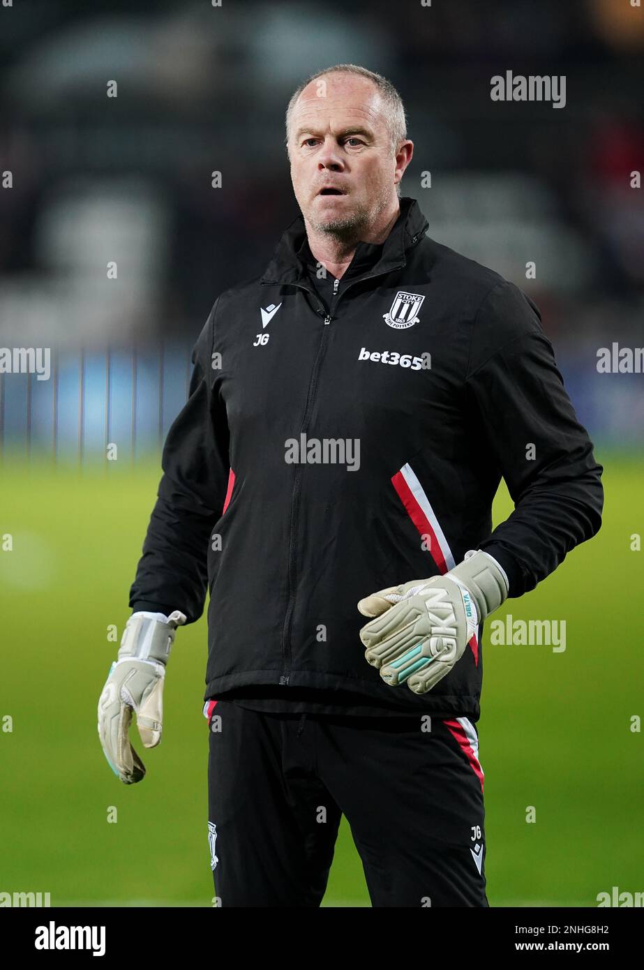 Jonathan gould hi-res stock photography and images - Alamy