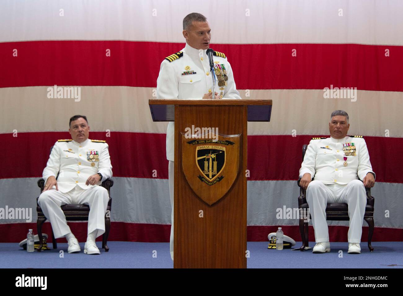 Commander of the u s central command hi-res stock photography and ...