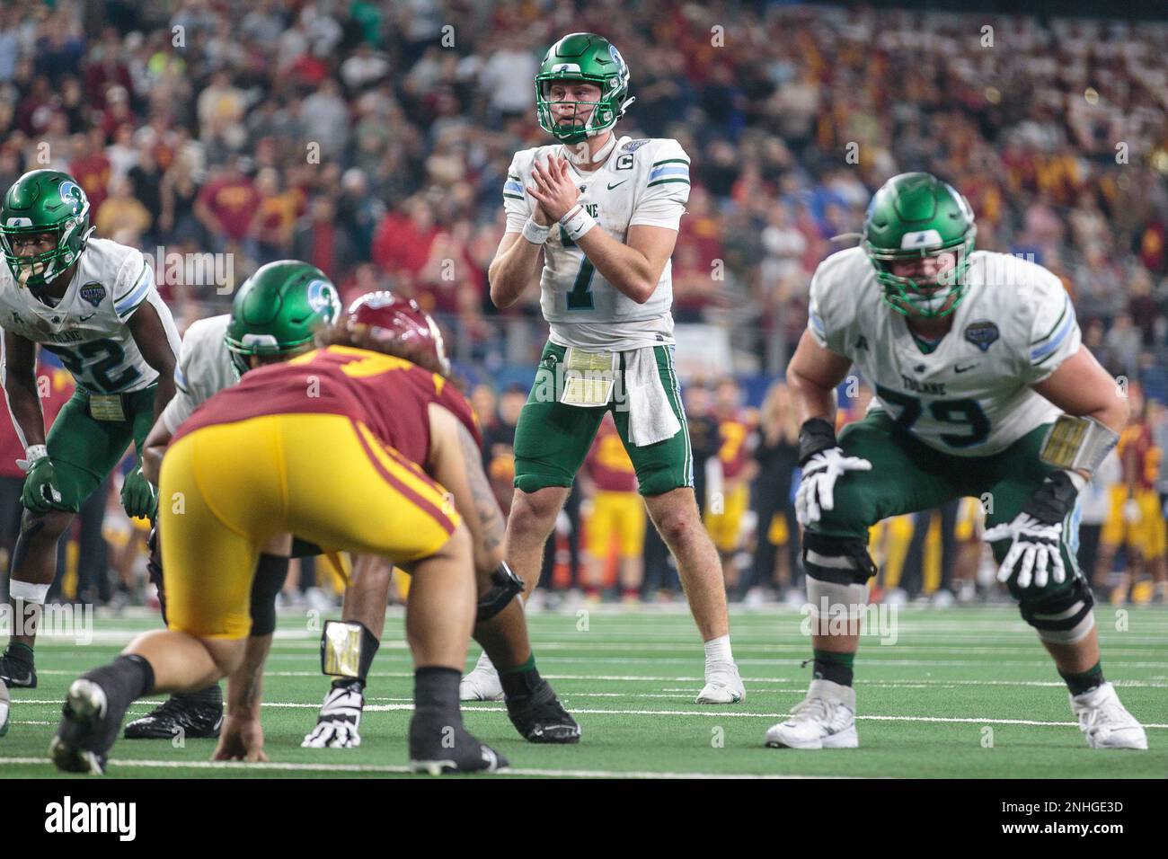 ARLINGTON, TX - JANUARY 02: Tulane Green Wave quarterback Michael Pratt ...