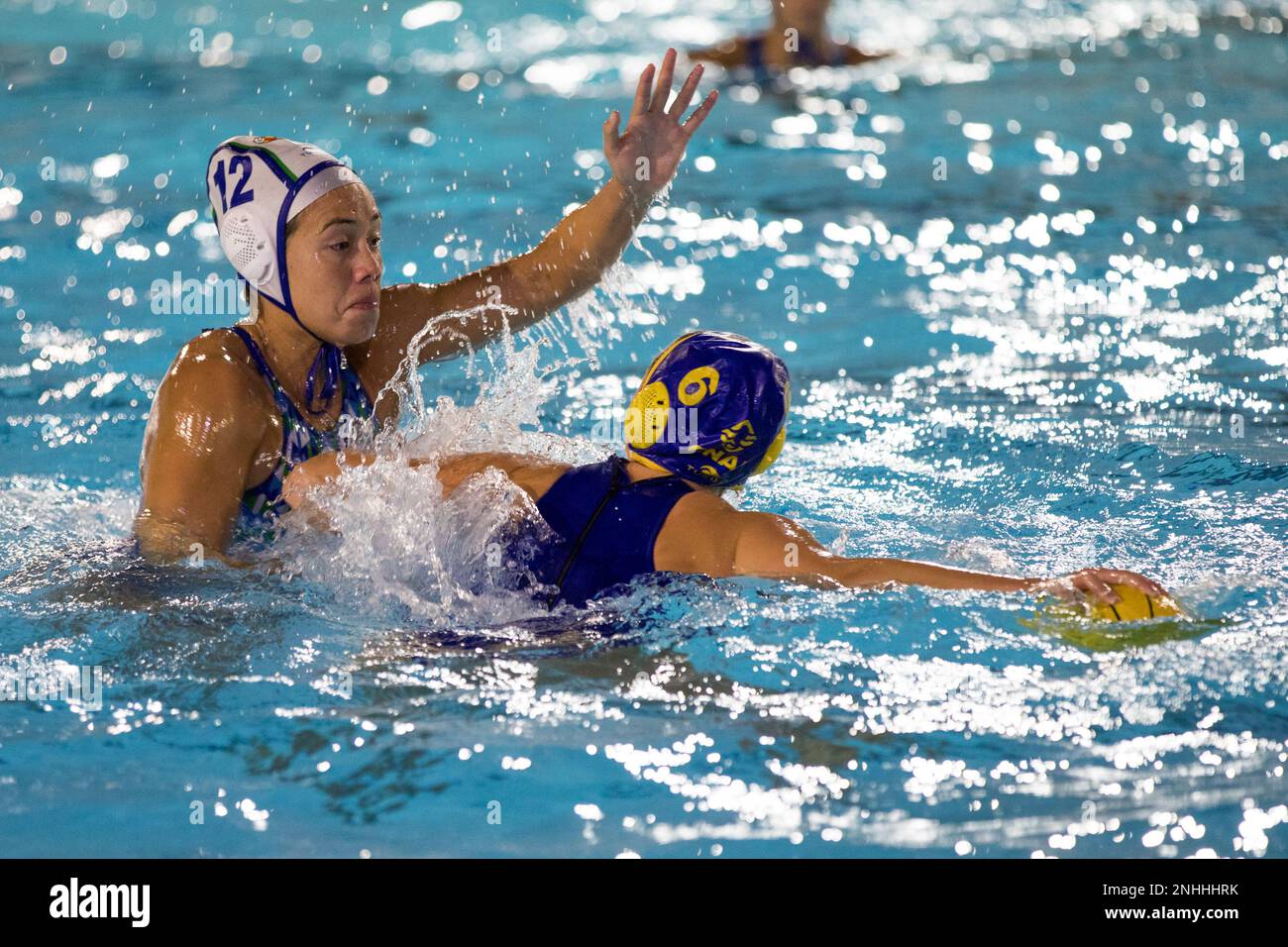 Waterpolopics hi-res stock photography and images - Alamy