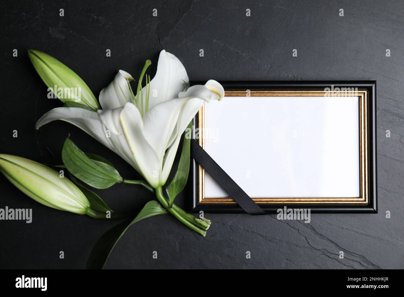 Blank funeral frame white hi-res stock photography and images - Alamy