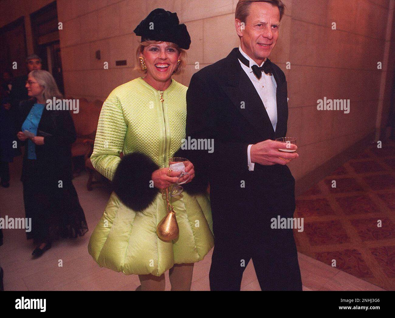 CHRONICLE 02/03/93 // DIANE LYSTER AND HER HUSBAND RICHARD (MICHAEL ...