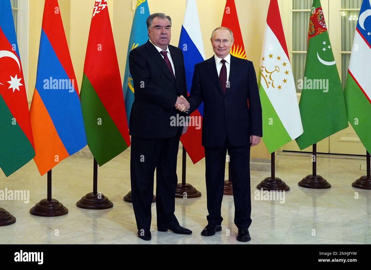 Russian President Vladimir Putin, right, and Tajikistan President ...