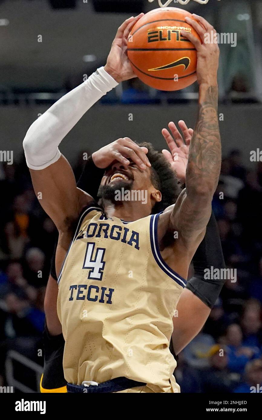 Georgia Tech forward Ja'von Franklin (4) drives to the net as he's ...