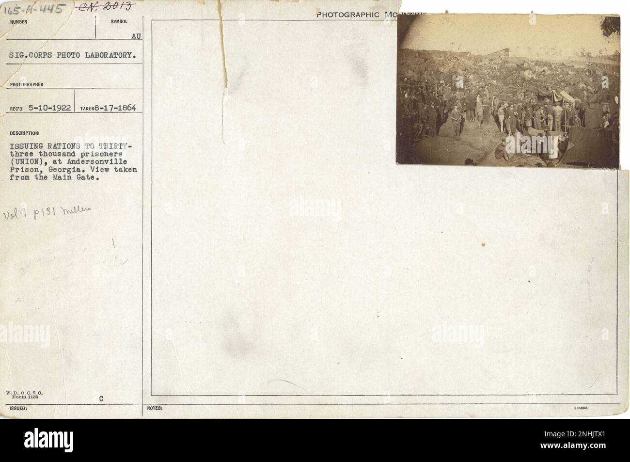 Issuing rations to thirty-three thousand prisoners (Union) 19th Century ...