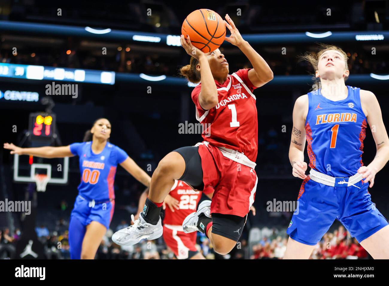 CHARLOTTE, NC - DECEMBER 21: Nevaeh Tot (1) of the Oklahoma Sooners ...