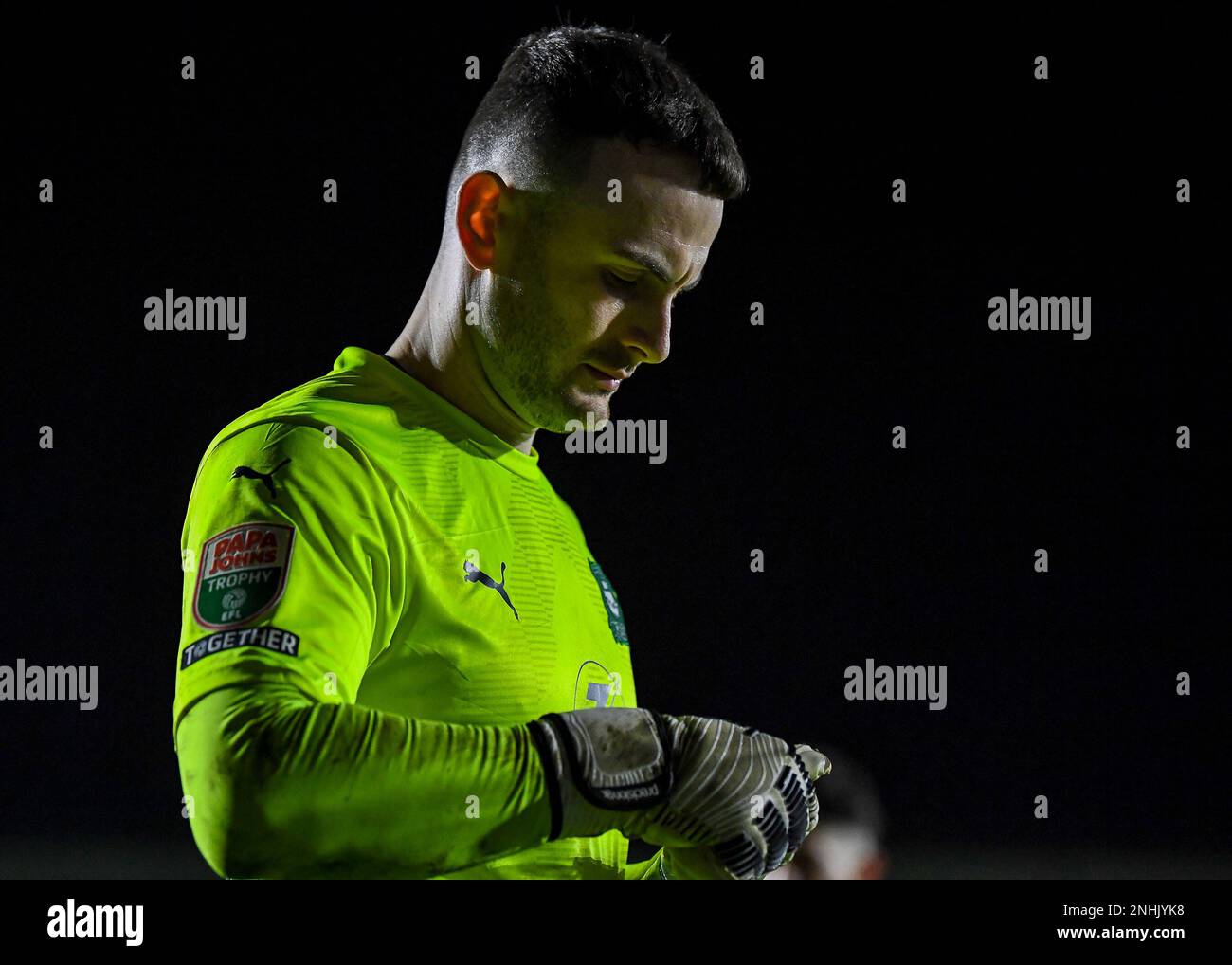 Goalkeeper callum burton hi-res stock photography and images - Alamy
