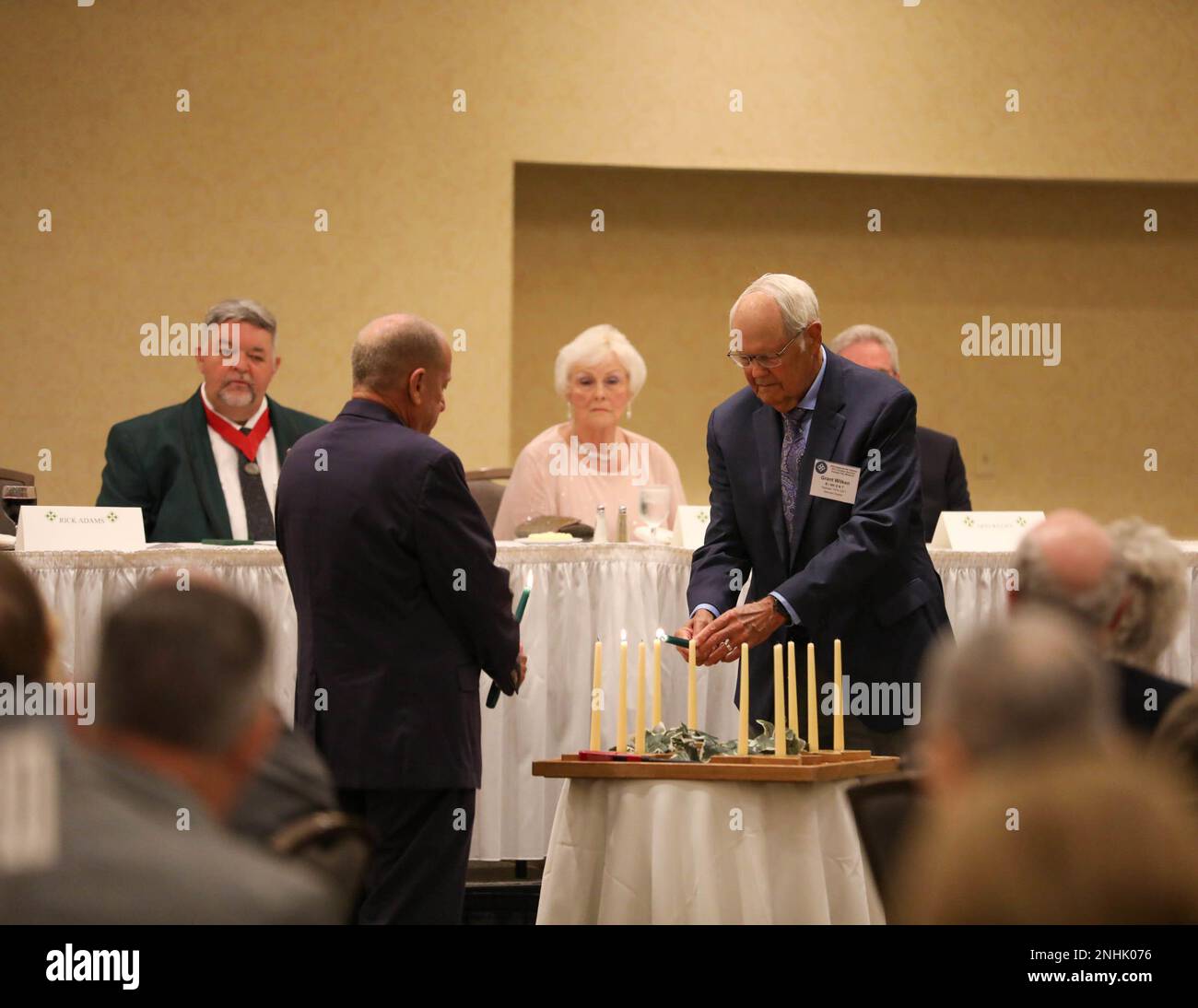4th Infantry Division veterans light 15 candles for the "Flame of ...