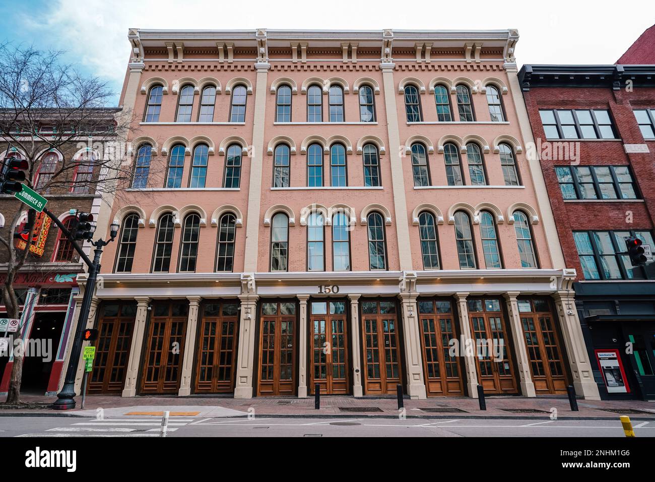 150 second ave hi-res stock photography and images - Alamy