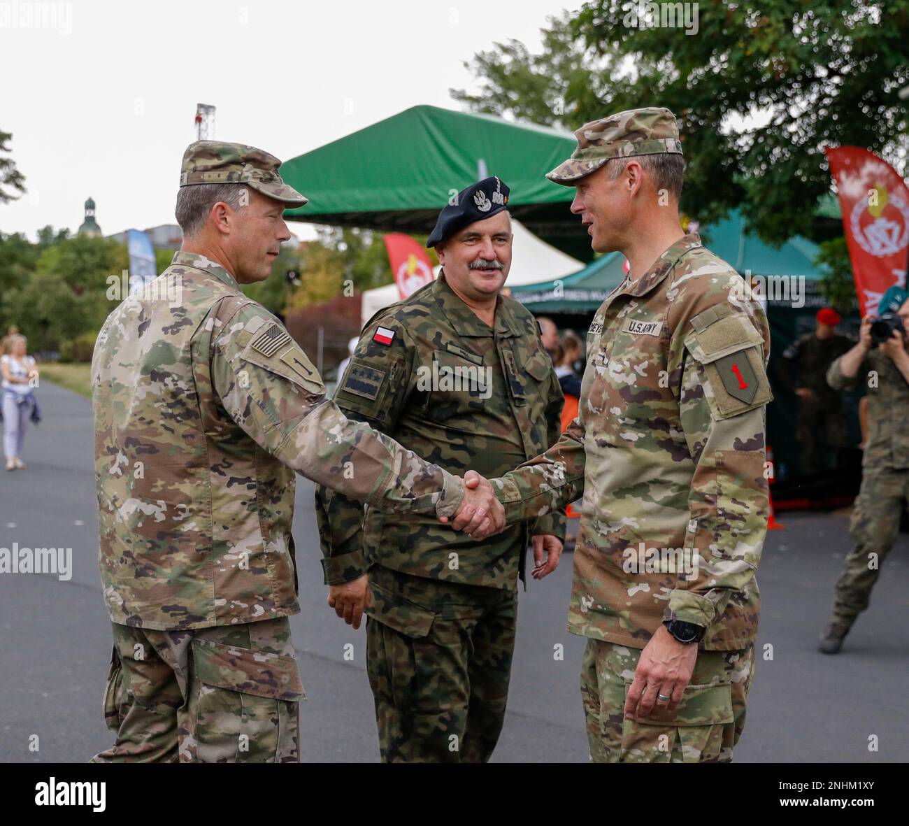 Greets his 30 infantry division hi-res stock photography and images - Alamy