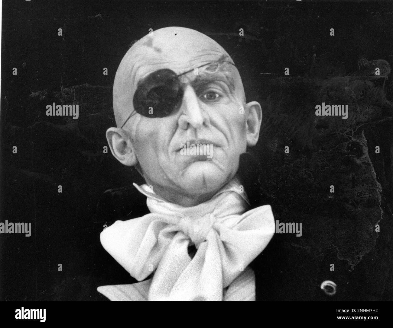 Herr Drosselmeyer played by Tom Ruud in the San Francisco Ballet's ...