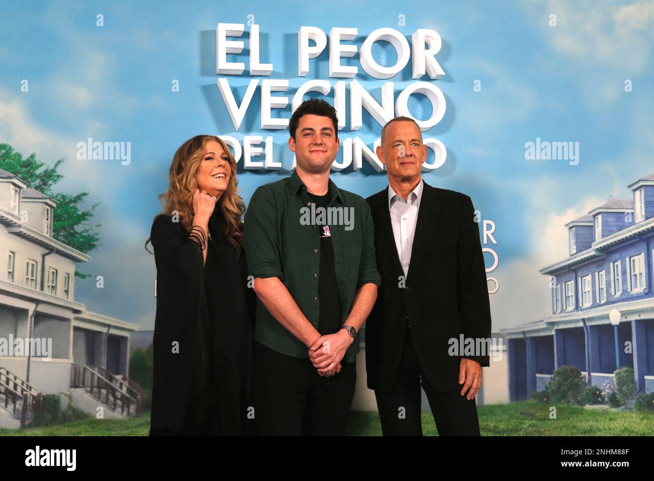(L-R) Rita Wilson, Truman Hanks and Tom Hanks pose at the photocall for ...