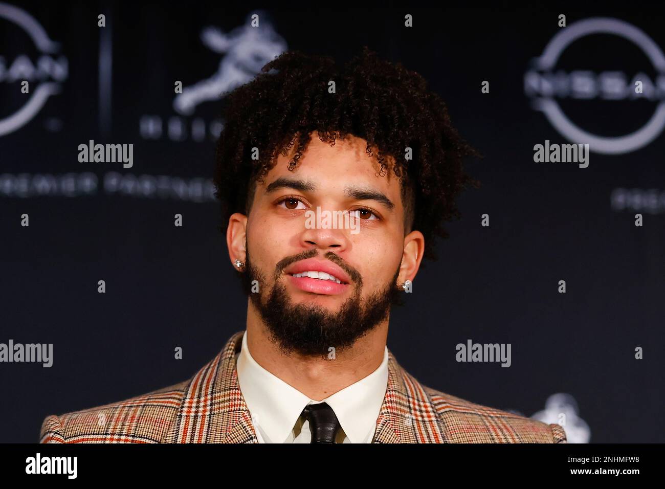 NEW YORK, NY - DECEMBER 10: USC quarterback Caleb Williams answers ...