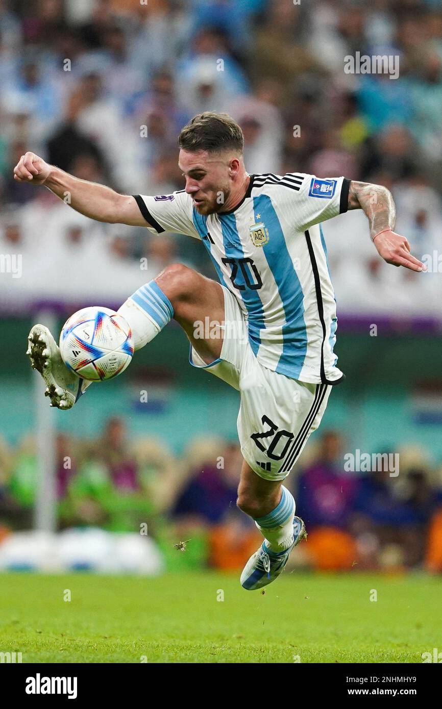 LUSAIL, QATAR - DECEMBER 9: Alexis Mac Allister of Argentina in action ...