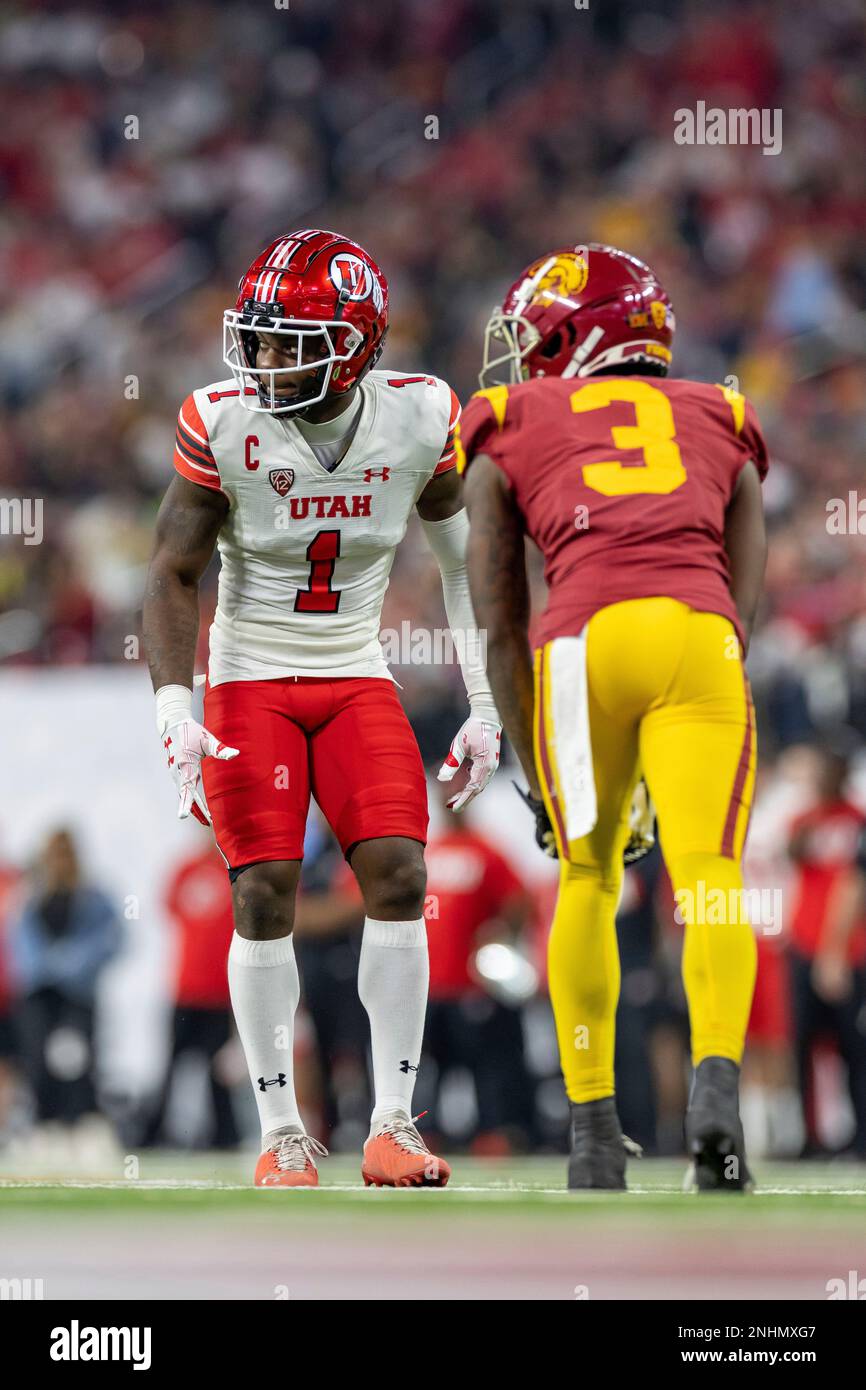 Utah defensive back Clark Phillips III (1) against USC in the Pac 12 ...
