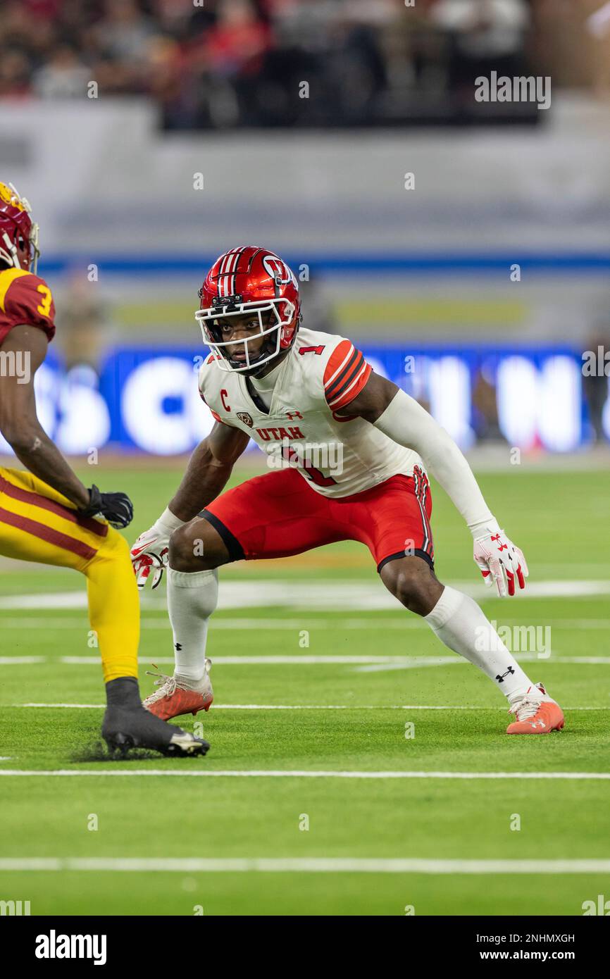 Utah defensive back Clark Phillips III (1) against USC in the Pac 12 ...