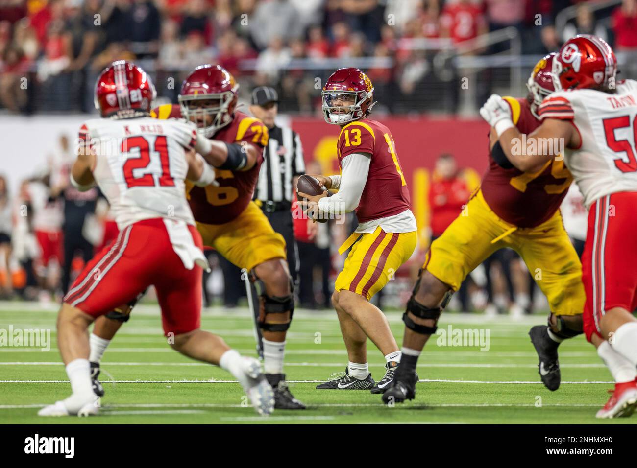 USC quarterback Caleb Williams (13) passes the ball against Utah in the ...